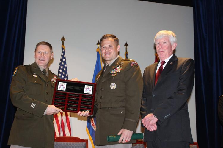 Staff officer course awards 47 diplomas | Military Scene ...