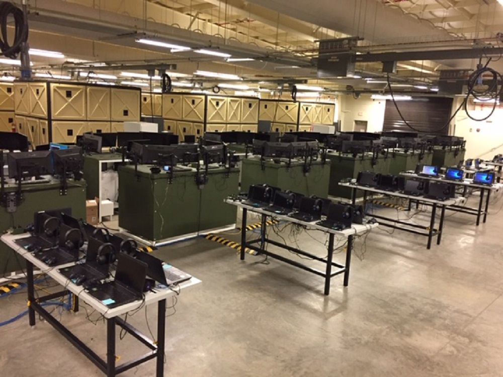 Virtual trainer simulates armored vehicle | Military Scene ...