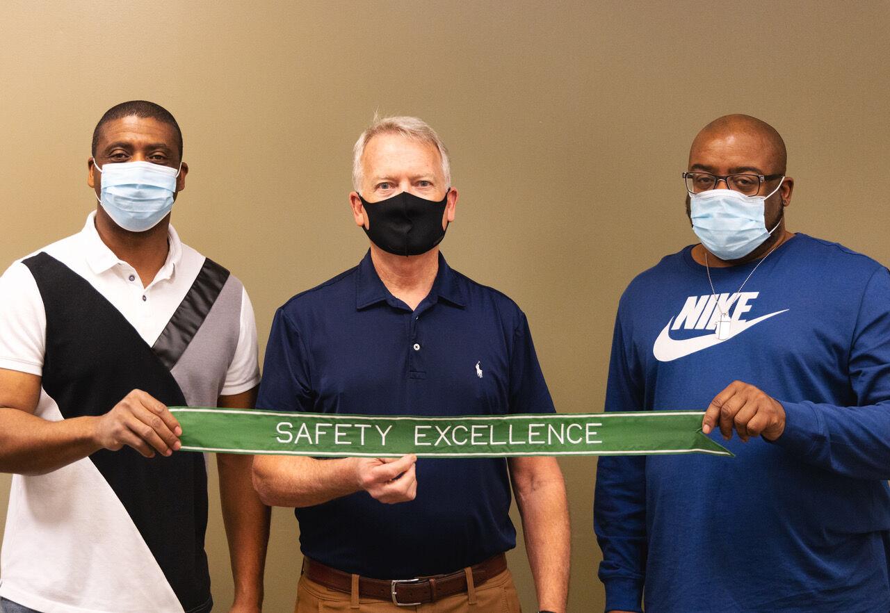 Garrison safety team receives Army excellence streamer | News | theredstonerocket.com