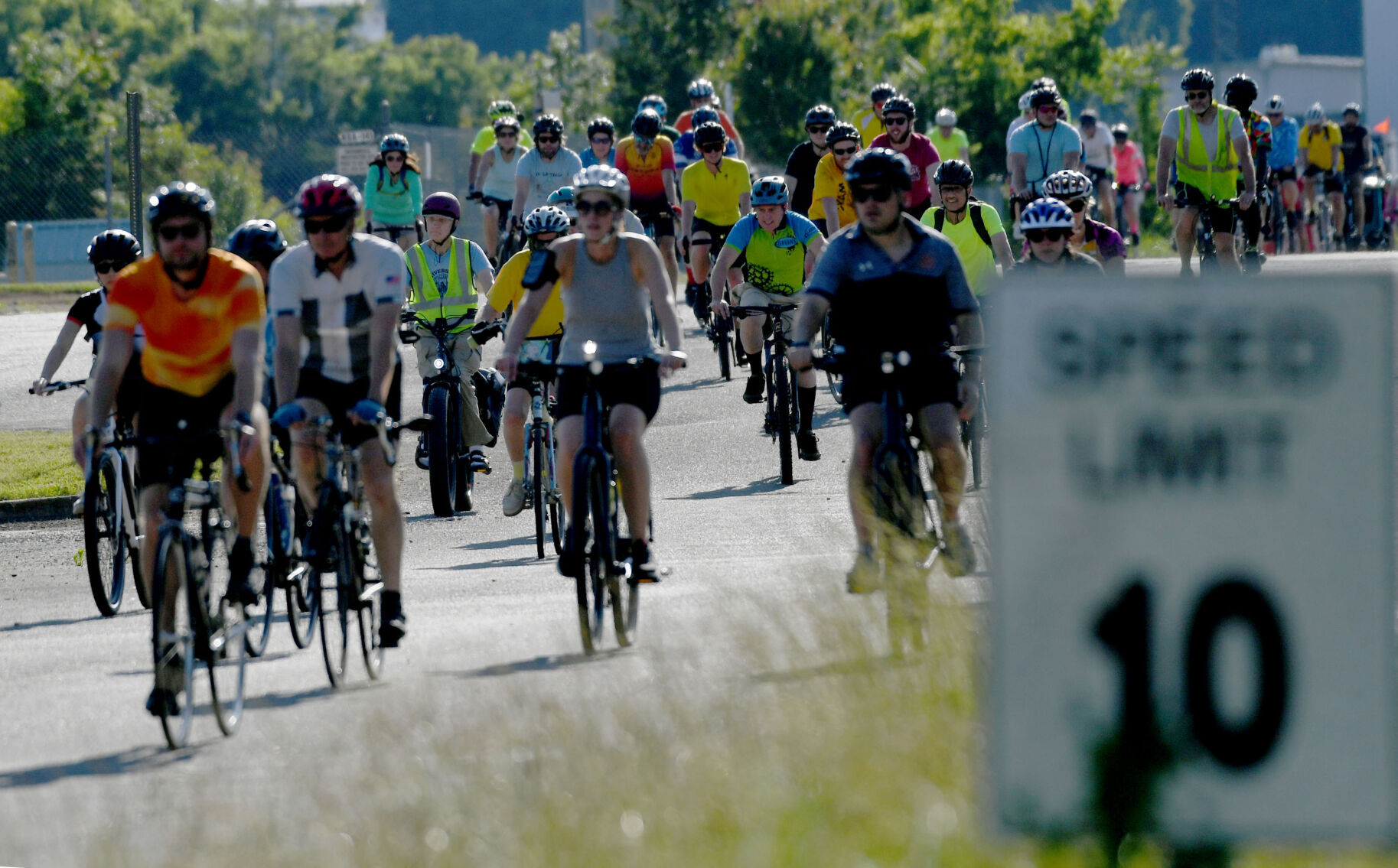 Tour d’ Arsenal fills afternoon’s roads with cycles | News ...