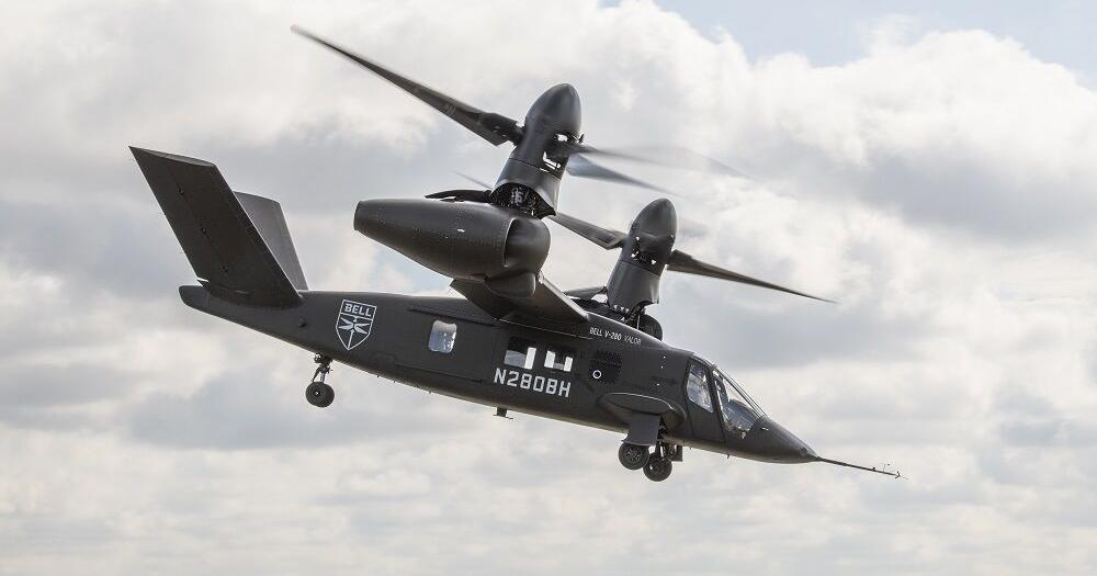 Experimental test pilots fly vertical lift aircraft | Military Scene ...