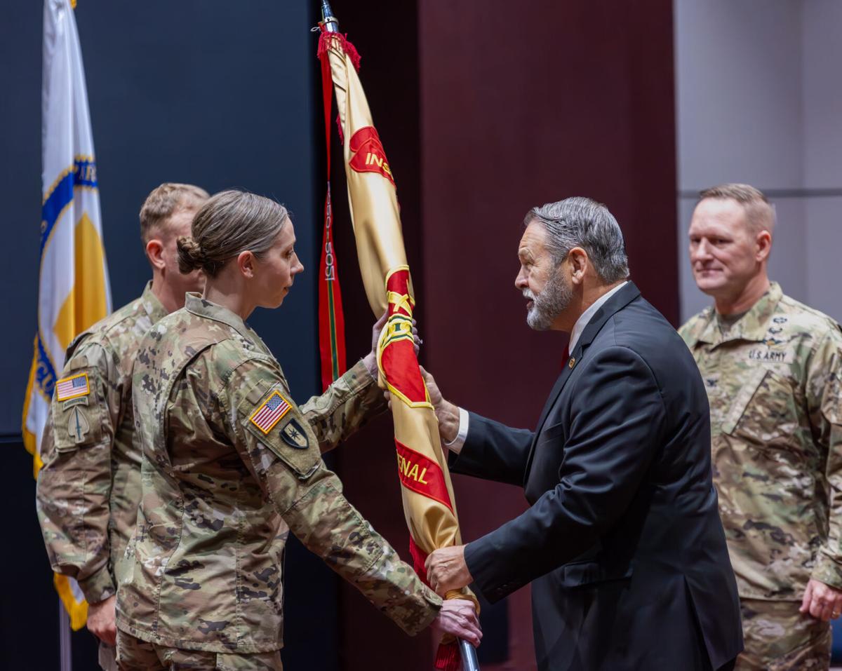 Garrison, community welcome new commander | Military Scene ...
