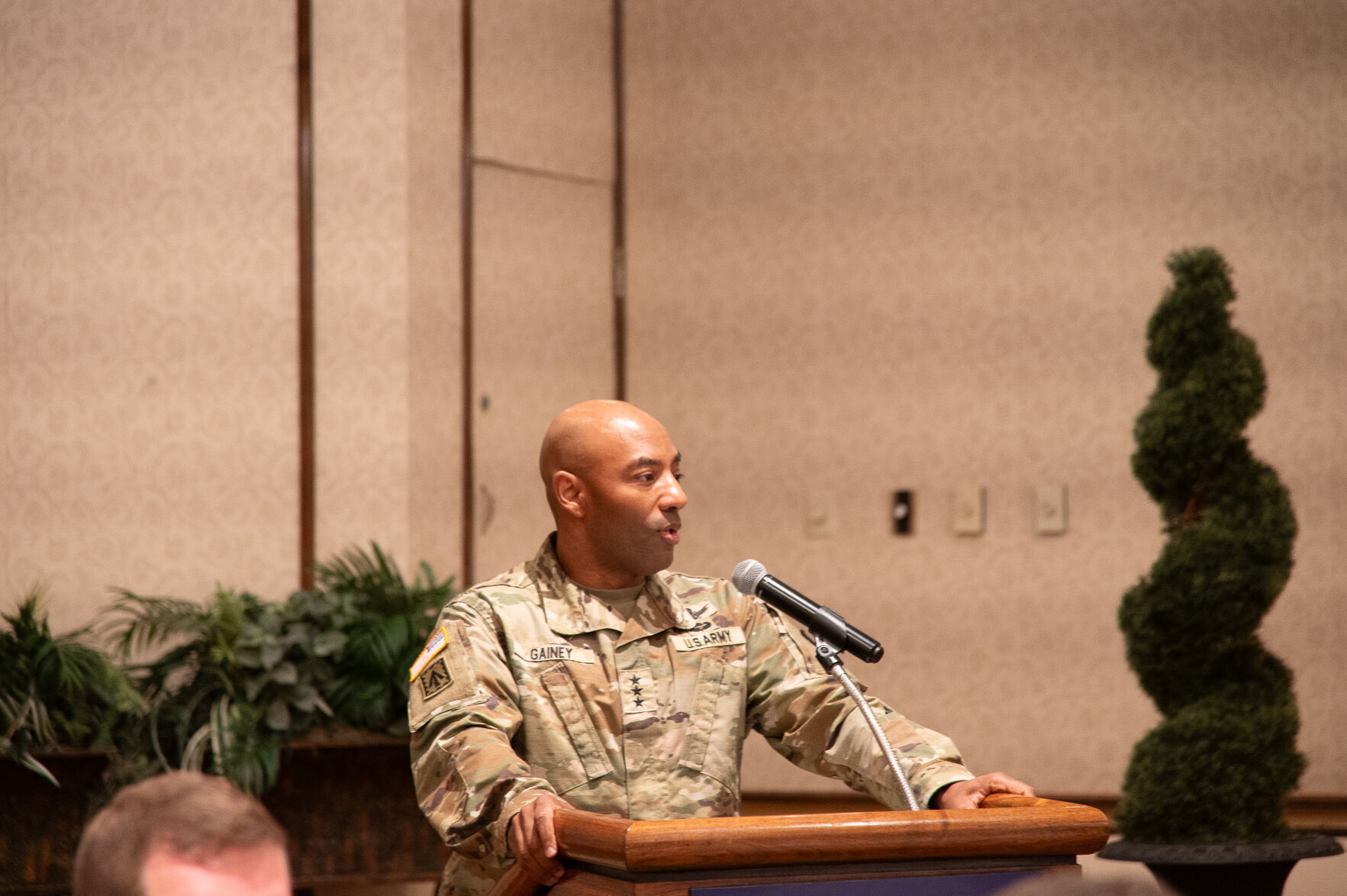 Gainey urges future officers to lead with resilience | Military Scene ...