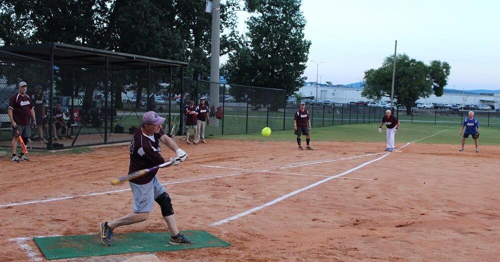 Landers takes advantage of last inning opportunity | Win Or Lose | theredstonerocket.com
