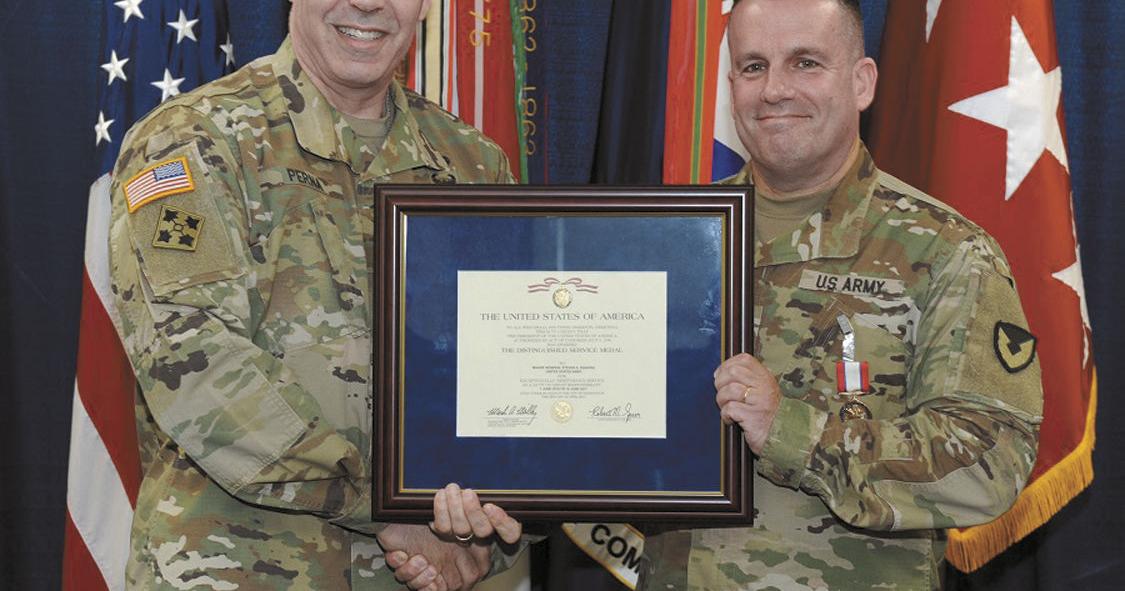 Two-star general honored as he leaves for Germany | Military Scene ...