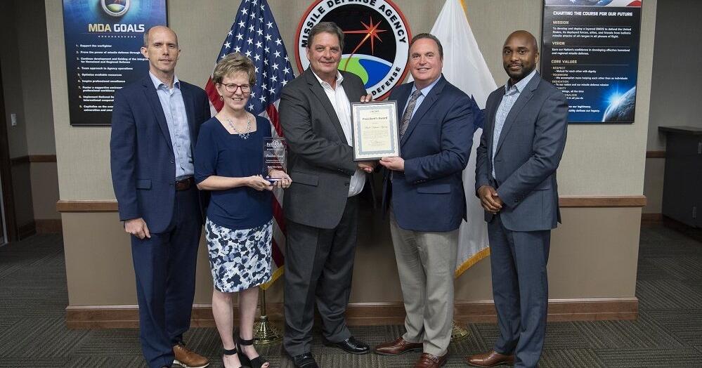 MDA contracting professionals recognized by peers | Military Scene ...