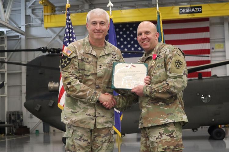 Former Apache pilot returns to command test center | Military Scene ...