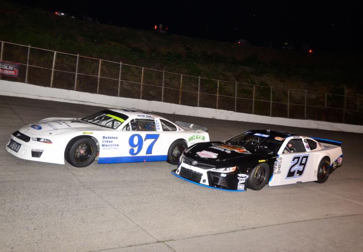 PHOTO GALLERY: Lane wins again at Kingsport Speedway | Sports ...
