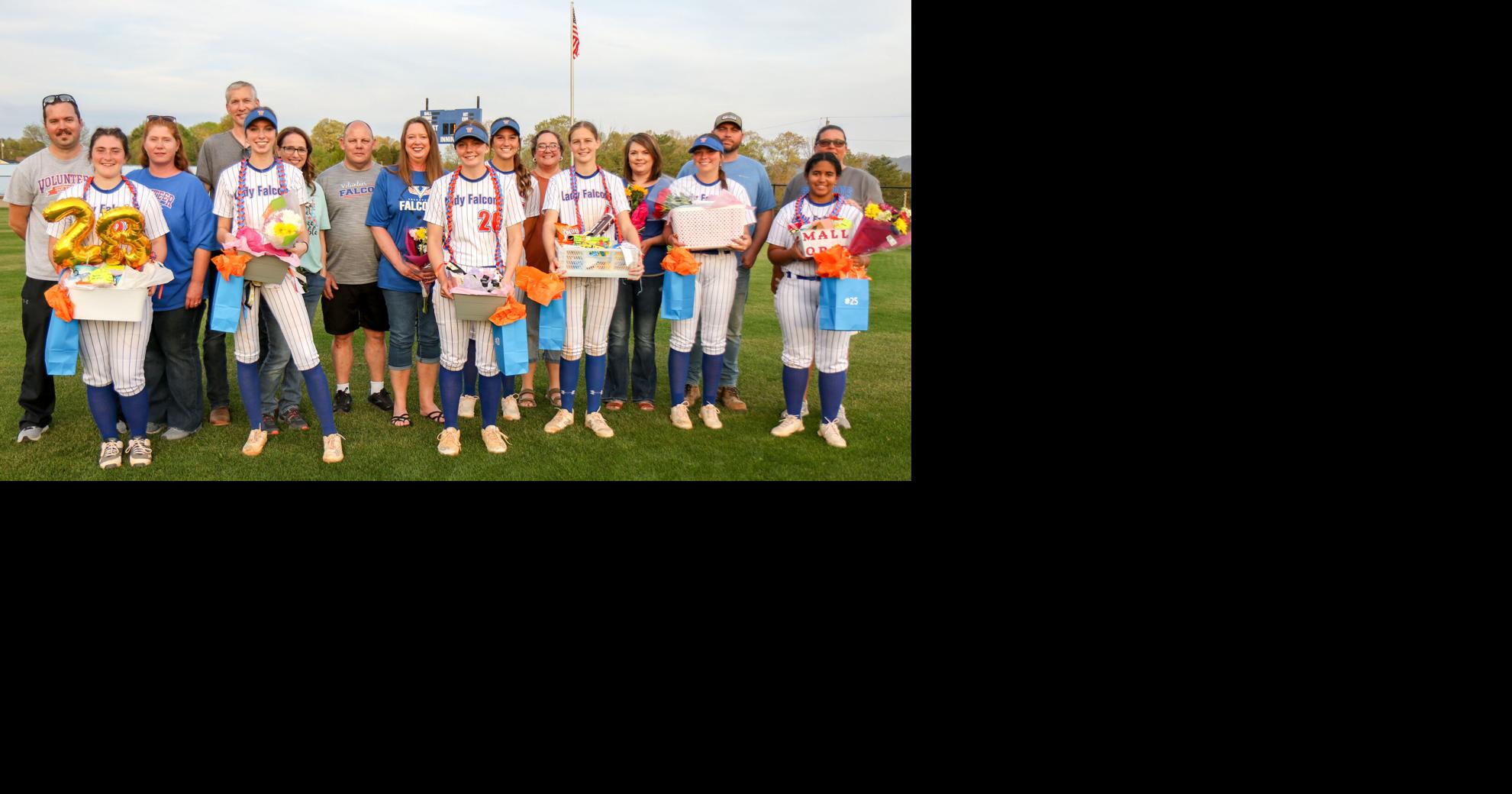PHOTO GALLERY: Senior Night at Volunteer Softball | Multimedia ...