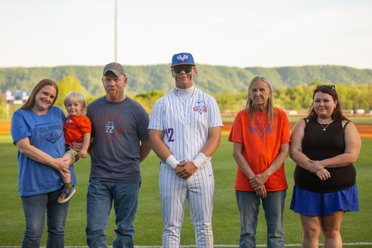 PHOTO GALLERY: Volunteer baseball seniors | Multimedia ...