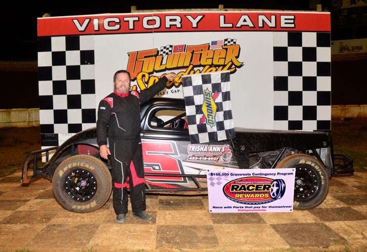 Photo gallery: Neely wins at Volunteer Speedway ...