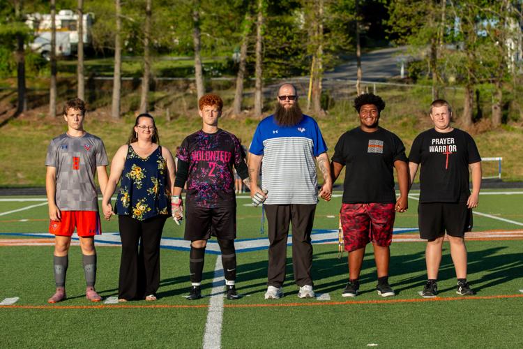 PHOTO GALLERY: Volunteer honors soccer seniors | Multimedia ...