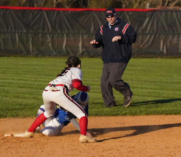 PHOTO GALLERY: Lady Chiefs come up short in opener | Sports ...