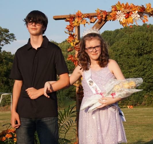 PHOTO GALLERY: RMS Homecoming 2024 | Multimedia | therogersvillereview.com