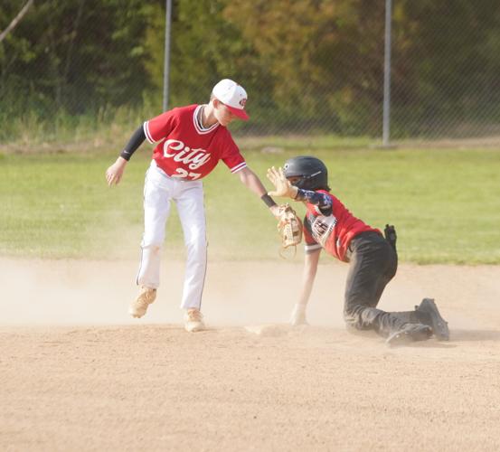 PHOTO GALLEY: RCS Warriors roll past Fall Branch | Multimedia ...