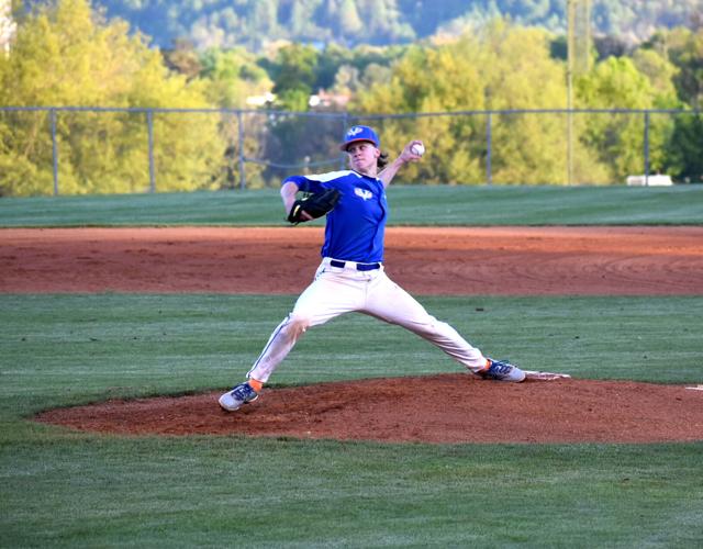 PHOTO GALLERY: Devils take series over Falcons | Multimedia ...