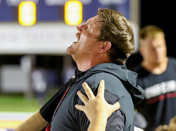 PHOTO GALLERY: Sexton carries Chiefs to victory | Multimedia ...