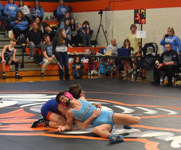 Volunteer's Evan Glass wins Class A sectional | Multimedia ...