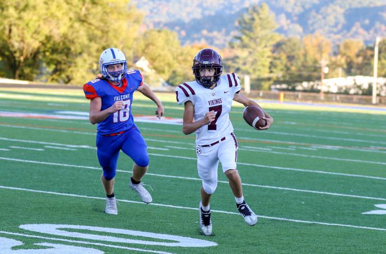 PHOTO GALLERY: Volunteer hosts Tennessee High in JV football matchup ...