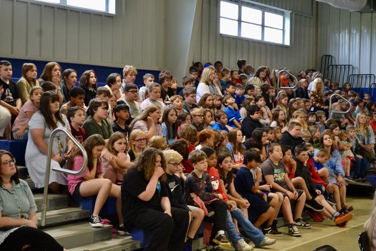 'The Power of We': Carters Valley Elementary unfurls 'Reward School ...