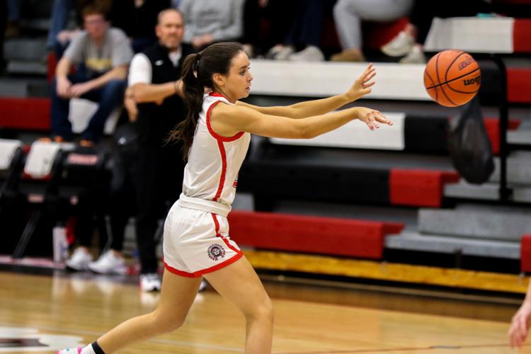 Lady Chiefs outgun Lady Bulldogs | Sports | therogersvillereview.com