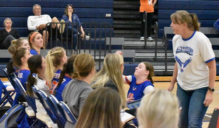 Volunteer's Barton credits players for coaching award | Sports ...