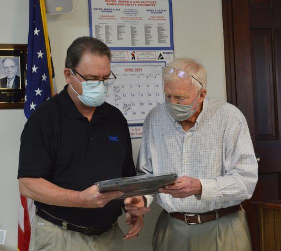 Surgoinsville BMA commemorates AGC Glass’s donation of library pavilion ...