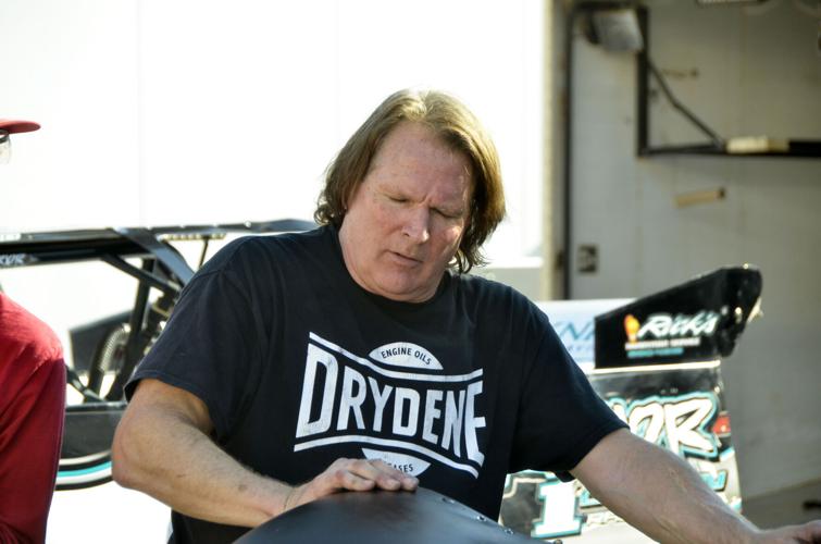 Dirt track racing icon Scott Bloomquist killed in plane crash near his ...
