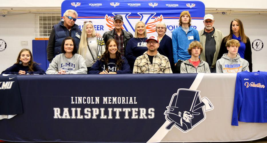 Volunteer track stars Taylor Castle and Sara Winegar sign to run for ...