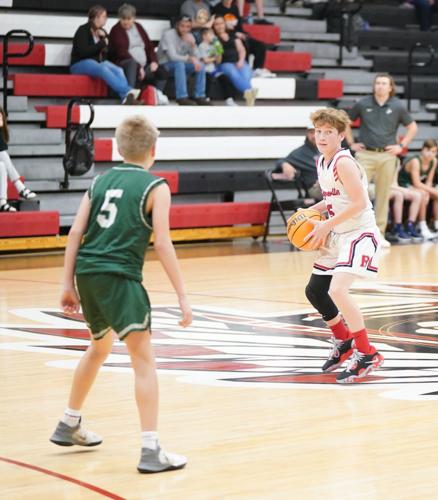 PHOTO GALLERY: RCS Warriors race past North Greene | Multimedia ...