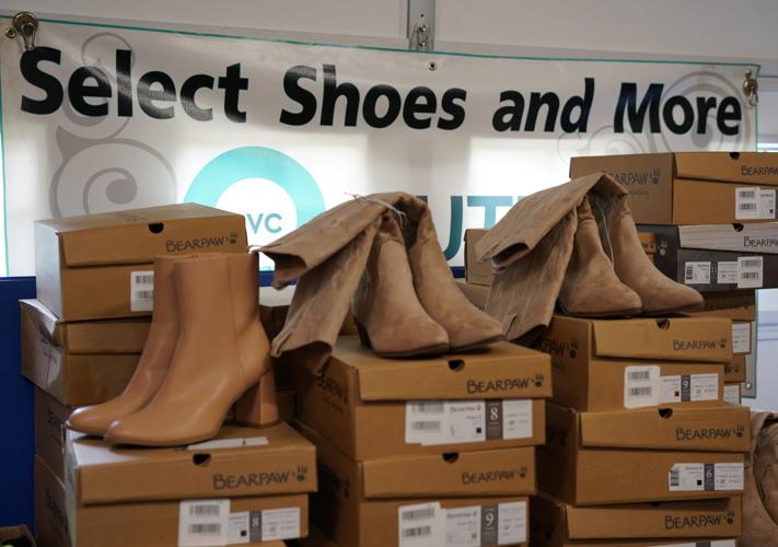 A little something for the ladies: Discounts abound at Select Shoes and ...