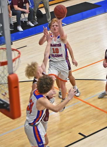 Volunteer clinches share of Upper Lakes Conference crown | Sports ...