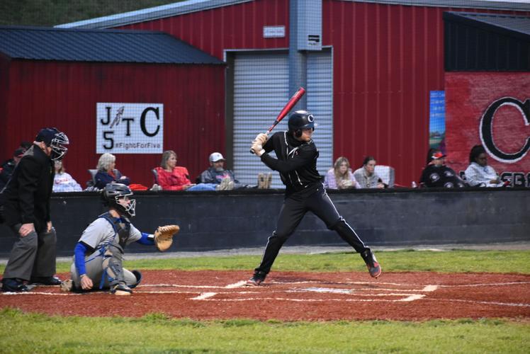 PHOTO GALLERY: Chiefs edge Falcons in game 1 | Multimedia ...