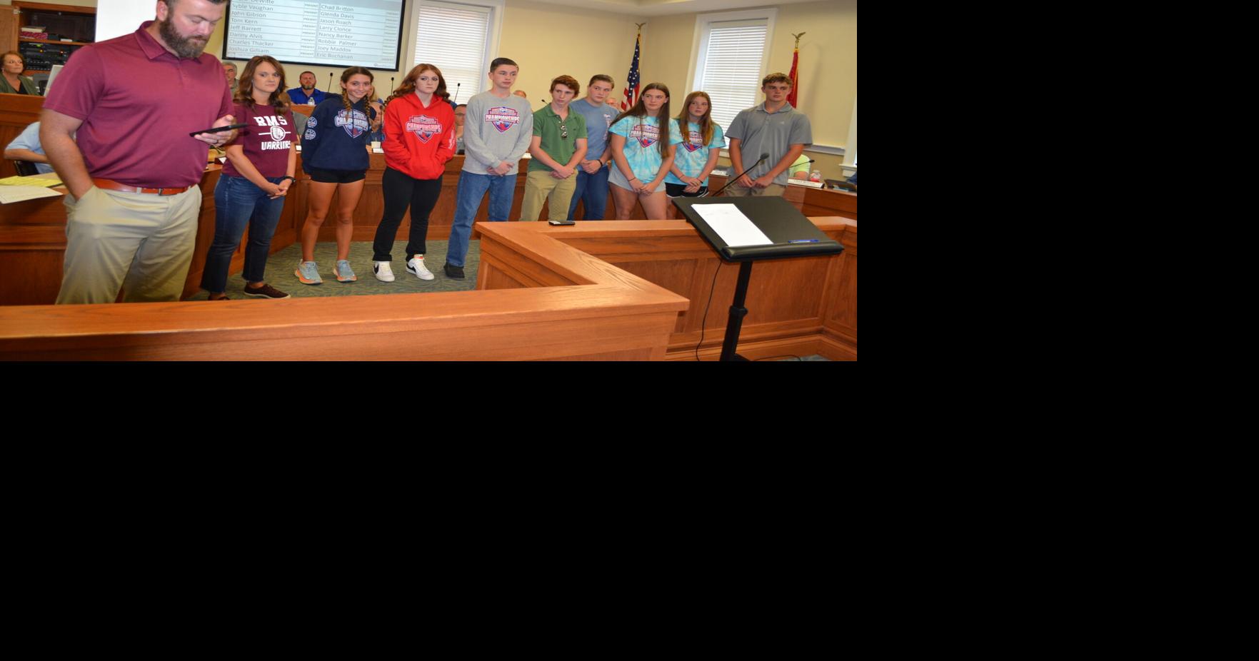 County Commission applauds RMS track team for state meet achievements ...