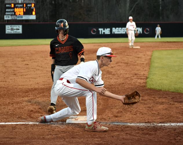 PHOTO GALLERY: Chiefs win sixth straight | Multimedia ...