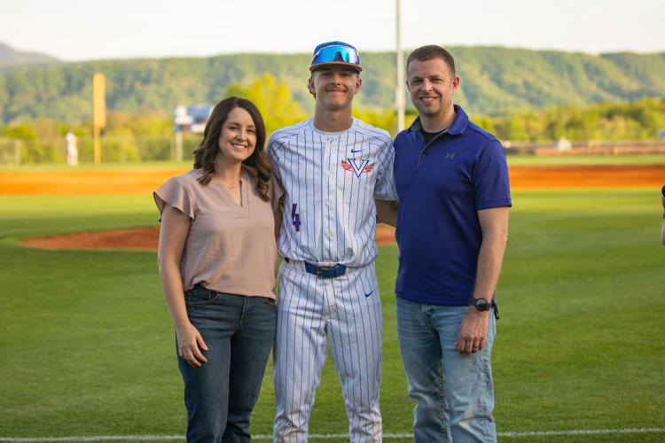 PHOTO GALLERY: Volunteer baseball seniors | Multimedia ...