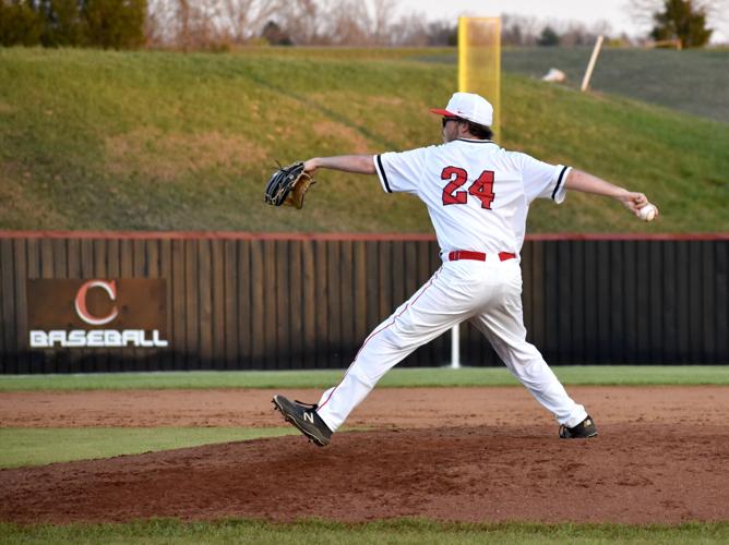 PHOTO GALLERY: Chiefs win sixth straight | Multimedia ...