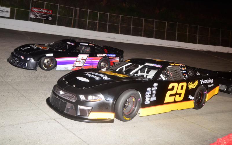 PHOTO GALLERY: Helton sweeps Late Model features | Multimedia ...