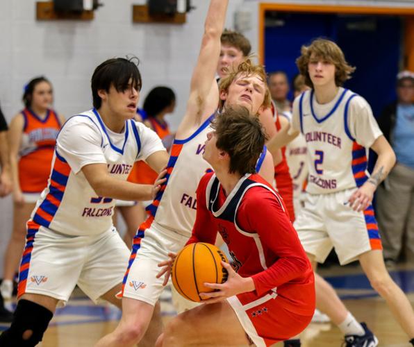 PHOTO GALLERY: Falcons drop critical Upper Lakes battle to Patriots ...