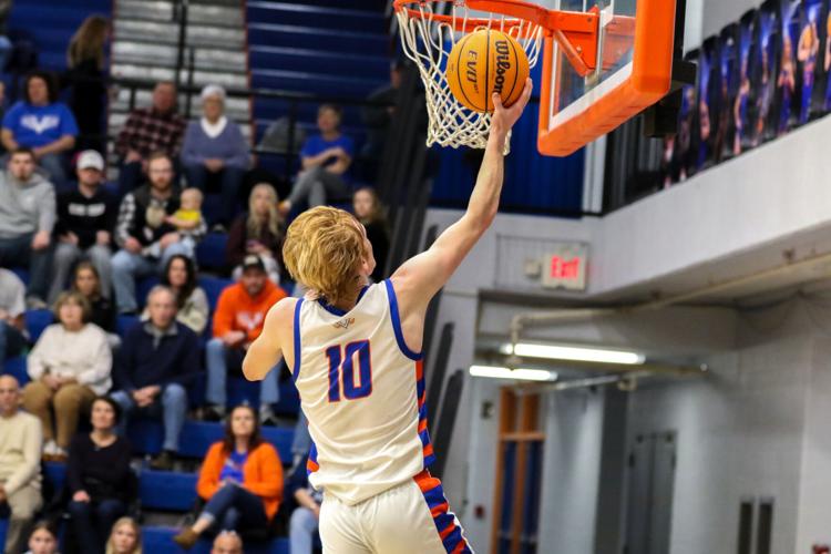 PHOTO GALLERY: Falcons drop critical Upper Lakes battle to Patriots ...
