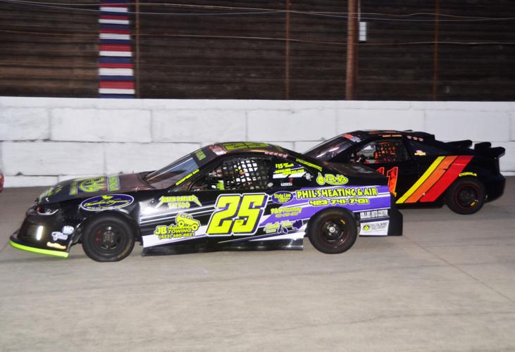 PHOTO GALLERY: Helton sweeps Late Model features | Multimedia ...