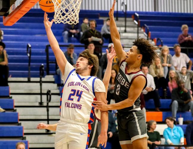 Knittel's tip-in lifts unbeaten Falcons over D-B | Sports ...