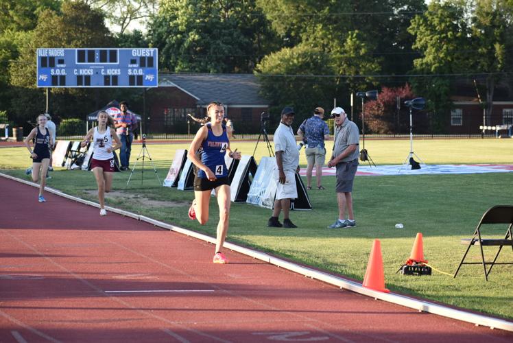PHOTO GALLERY: Begley finally gets her gold | Multimedia ...