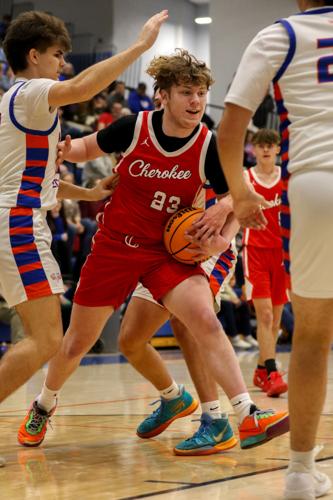 PHOTO GALLERY: Chiefs hold off Falcons | Multimedia ...