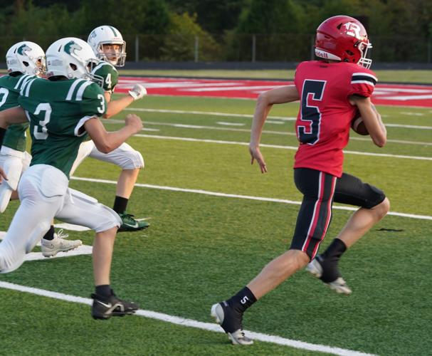 PHOTO GALLERY: Warriors hold on to beat Huskies | Multimedia ...