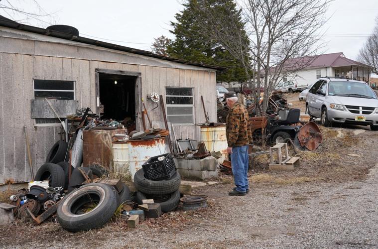 Gordon’s Garage: Three Generations in Treadway | Multimedia ...