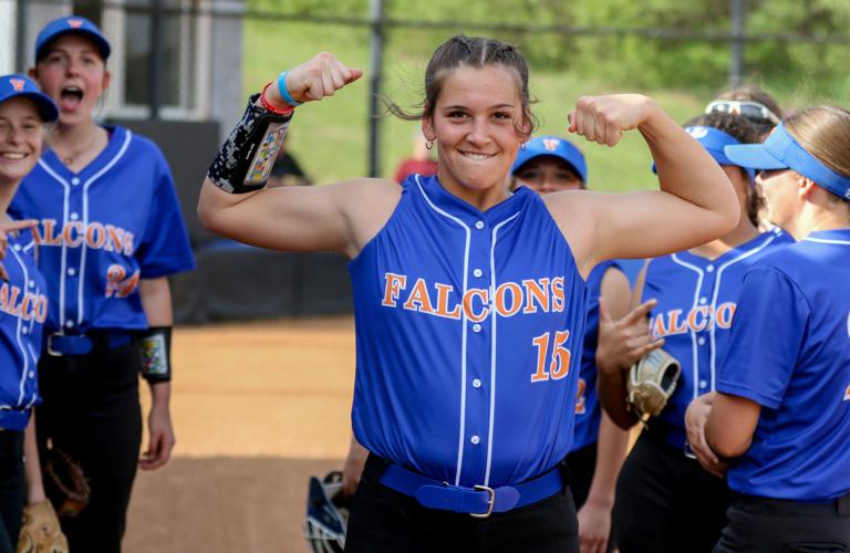 PHOTO GALLERY: Fisher, Russell power Volunteer past East | Multimedia ...