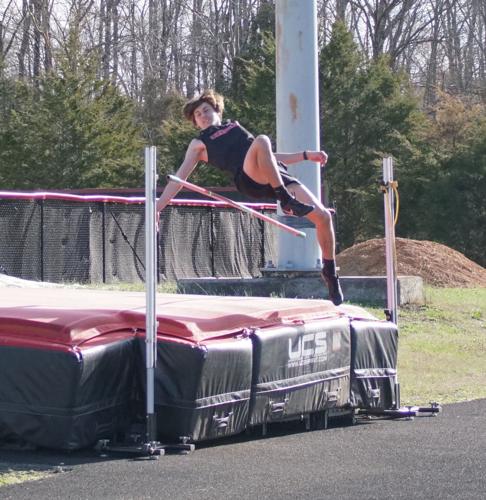 PHOTO GALLERY: Chiefs, Falcons off to strong start | Multimedia ...