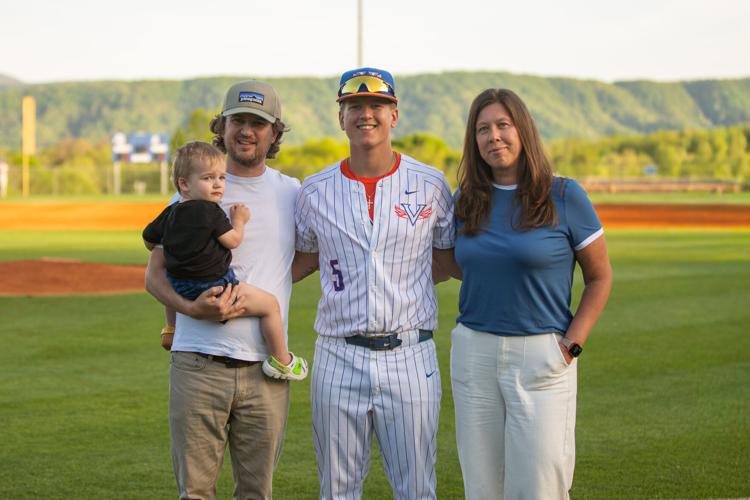 PHOTO GALLERY: Volunteer baseball seniors | Multimedia ...