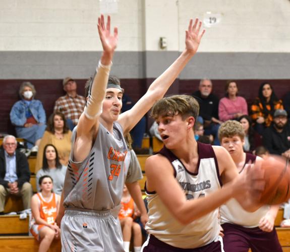 PHOTO GALLERY: Defense lifts Eagles past RMS Warriors | Multimedia ...